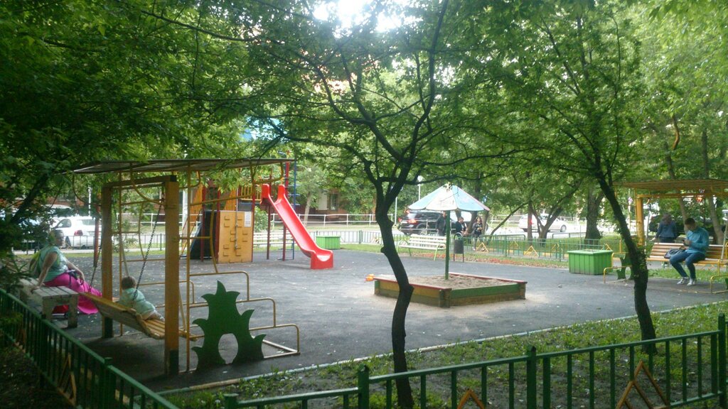 Oyun alanı Playground, Moskova, foto