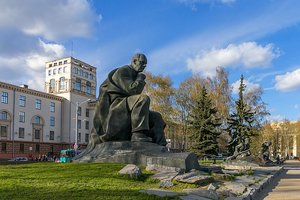 Jakub Kolas (Minsk, Chyrvonaja Street), anıt, heykel  Minsk'ten