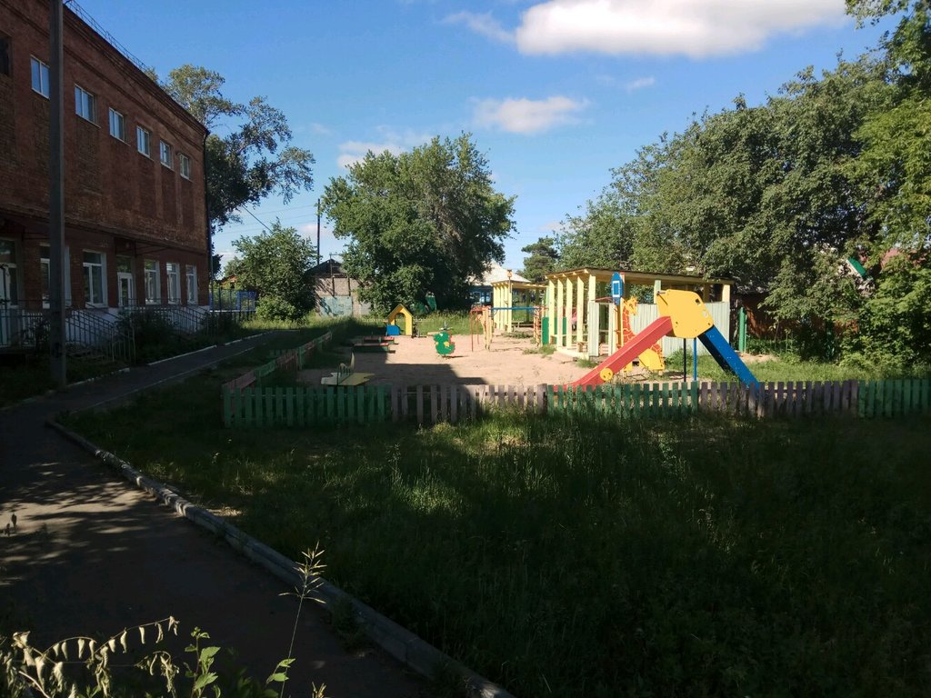 Oyun alanı Playground, Omsk, foto