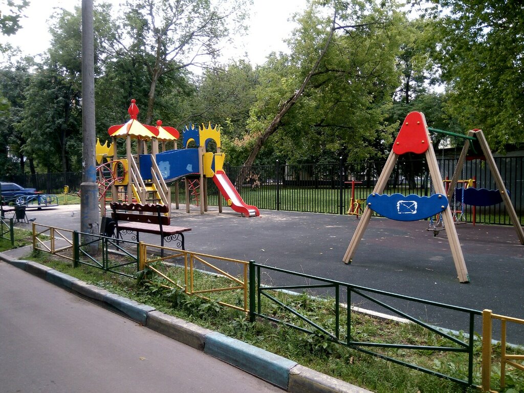 Oyun alanı Детская площадка, Moskova, foto