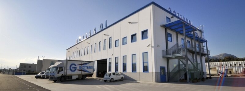 Sanayi ekipmanları firmaları Gottardi Gomme, Sardunya, foto