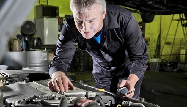Otomobil servisi Jim White's Auto Service, Terre Haute, foto