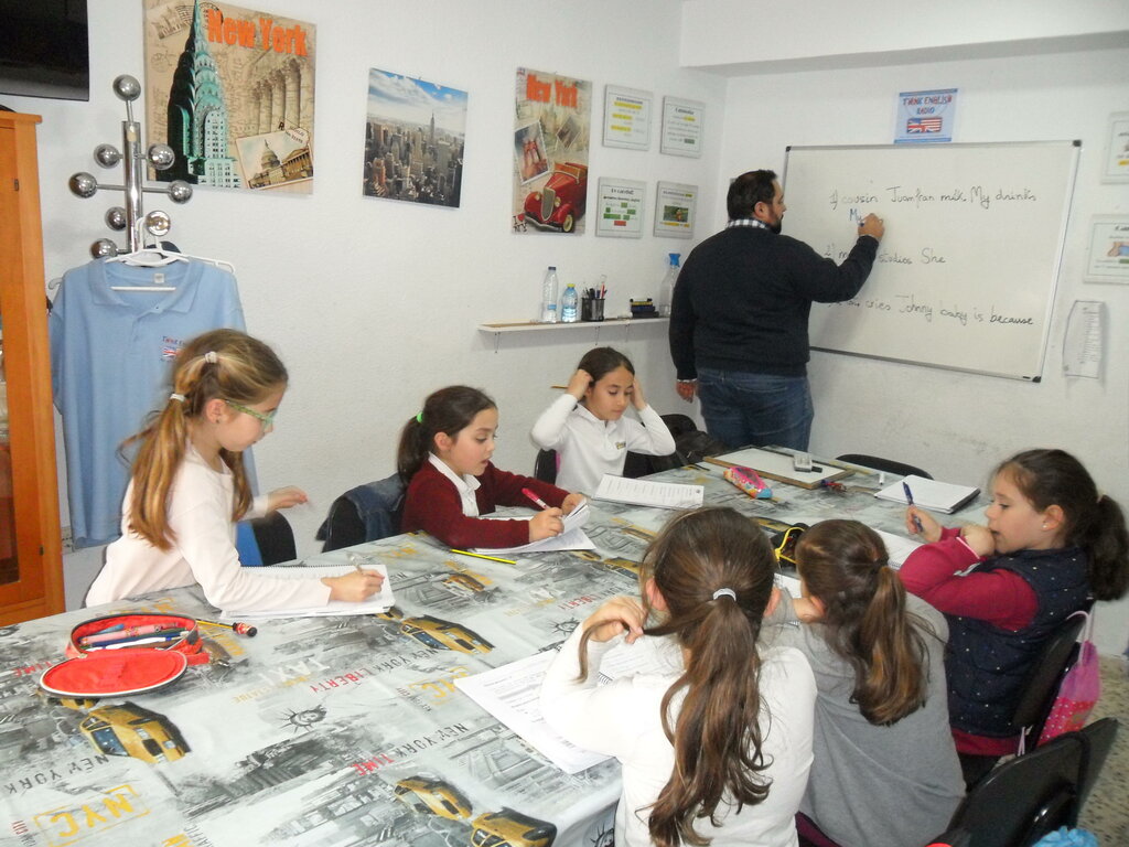 Yabancı dil kursları Think English Cartagena, Murcia, foto