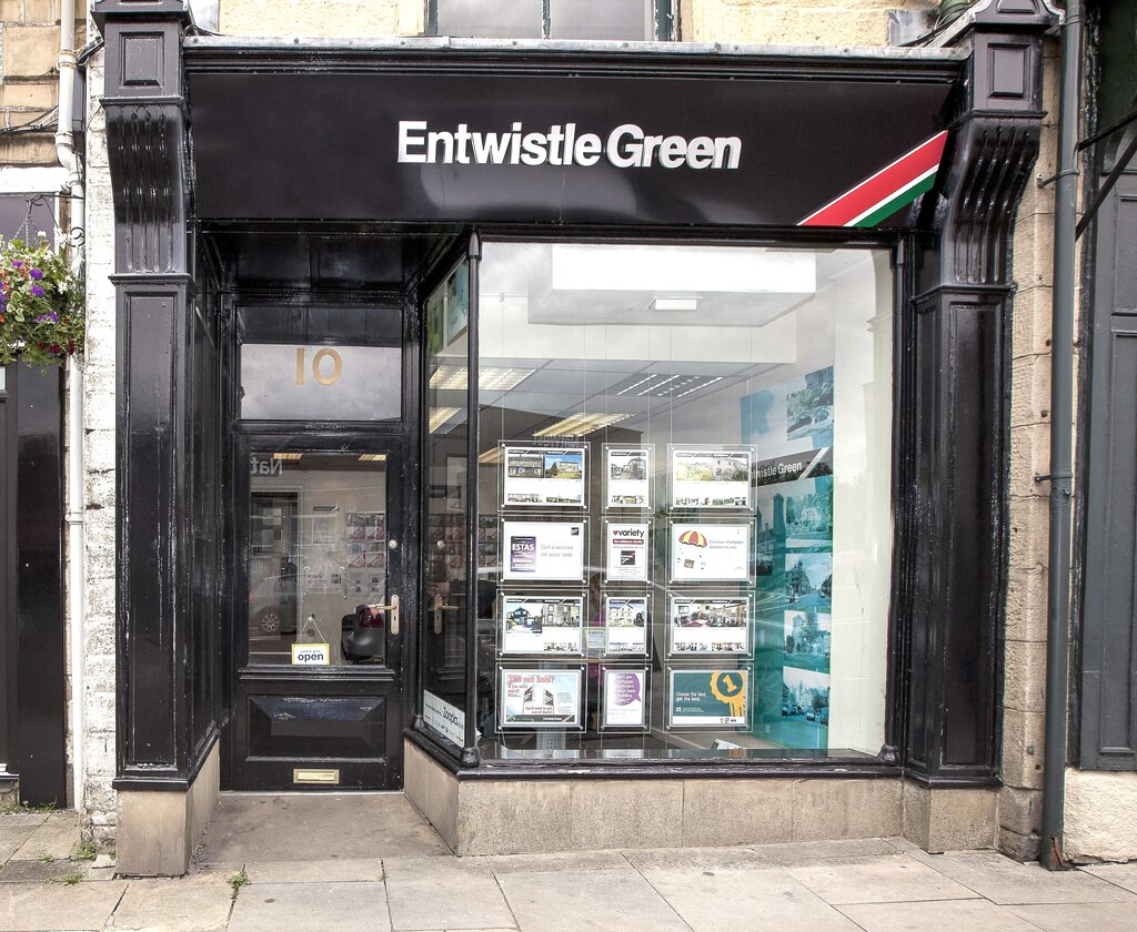 Arazi dizisi Entwistle Green Sales and Letting Agents Colne, İngiltere, foto
