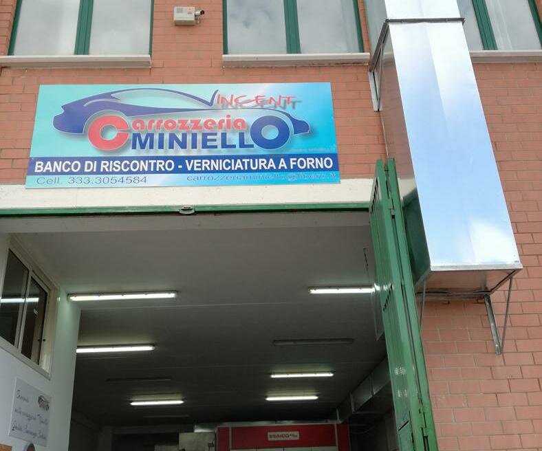 Otomobil camları Carrozzeria Miniello, Molise, foto