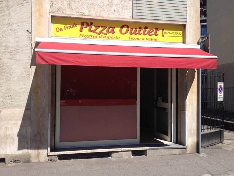 Pizzacılar Pizzeria D'Asporto Pizza Outlet, Novara, foto