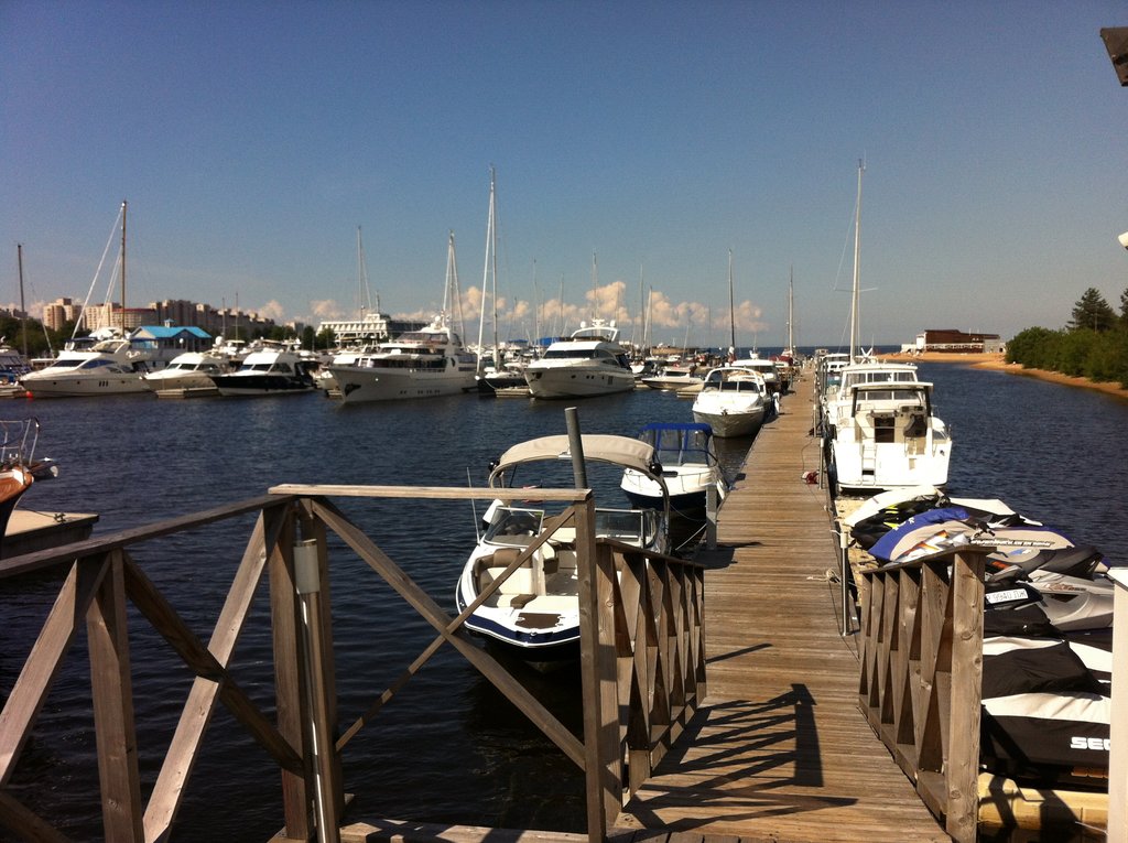 Yat kulüpleri Санкт-Петербургский Парусный клуб, Saint‑Petersburg, foto