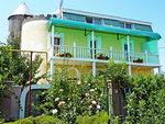 Victoria (Песчаная улица No:17, посёлок городского типа Заозёрное), otel  Kırım Cumhuriyeti'nden