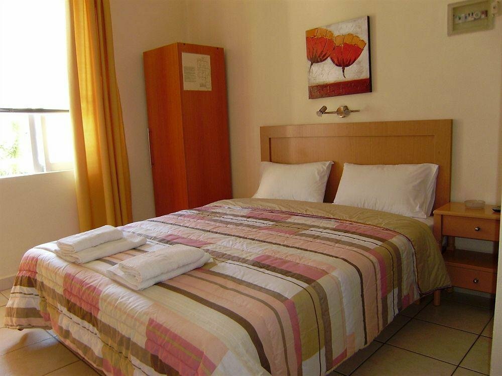 Otel Nicolas Studios & Apartments, Dünya, foto