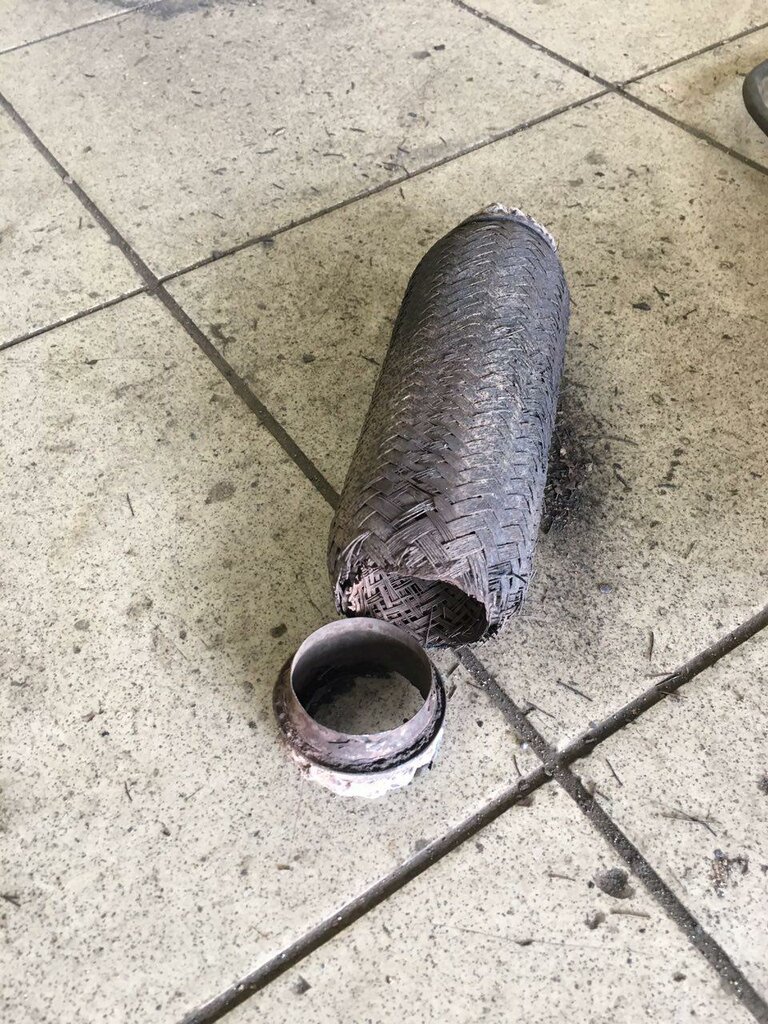 Otomobil servisi MadExhaust, Moskova ve Moskovskaya oblastı, foto