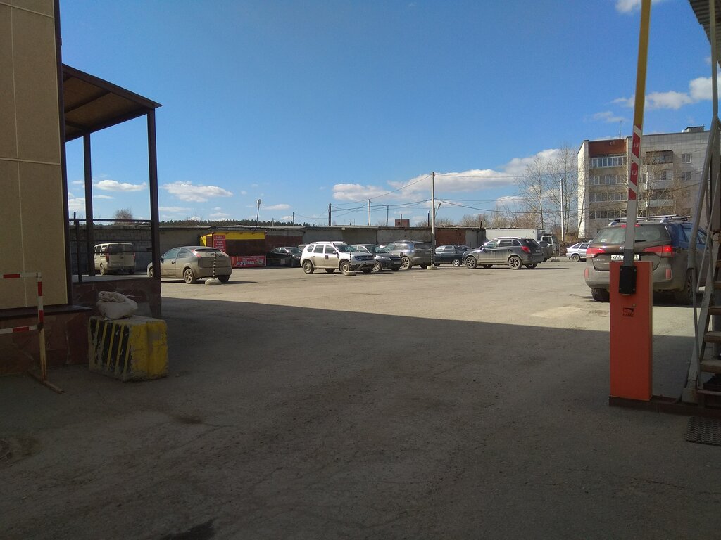 Otoparklar Stoyanka, Verhniaya Pyşma, foto