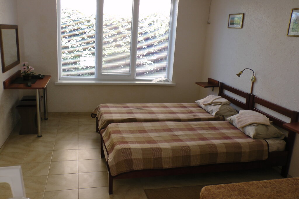 Otel Guest house Briz, Saki (Sak), foto