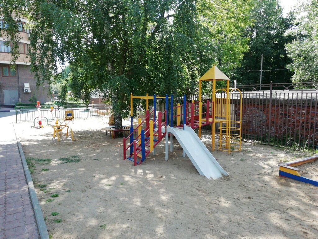 Oyun alanı Playground, Moskova, foto