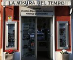 La Misura del Tempo (Apulia, Bari, Via Sparano da Bari, 31), saatçiler  Bari'den