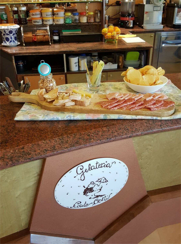 Bar Bar Gelateria Conte Crotti, Aosta, foto