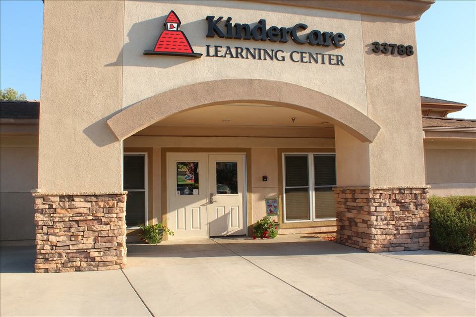 Ortaokul Yucaipa KinderCare, Kaliforniya Eyaleti, foto