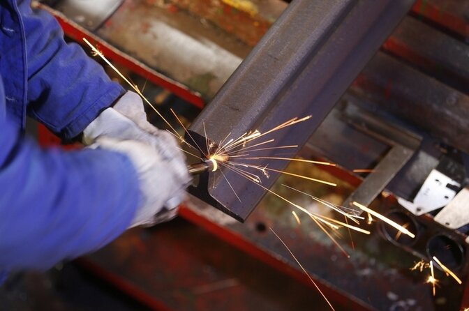 Sivil toplum kuruluşları Ancora Lavoro, Lombardiya, foto