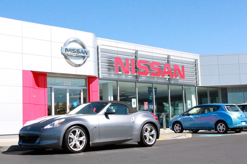 i̇kinci el araç Olympia Nissan, Olympia, foto