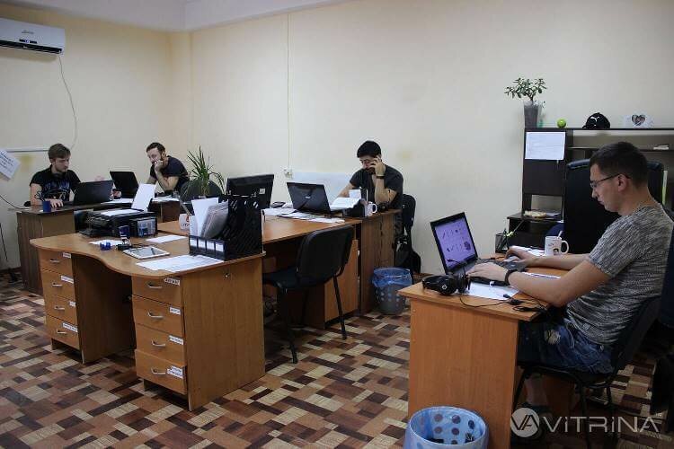 Otomobil yedek parçaları Vitrina™, Melitopol, foto