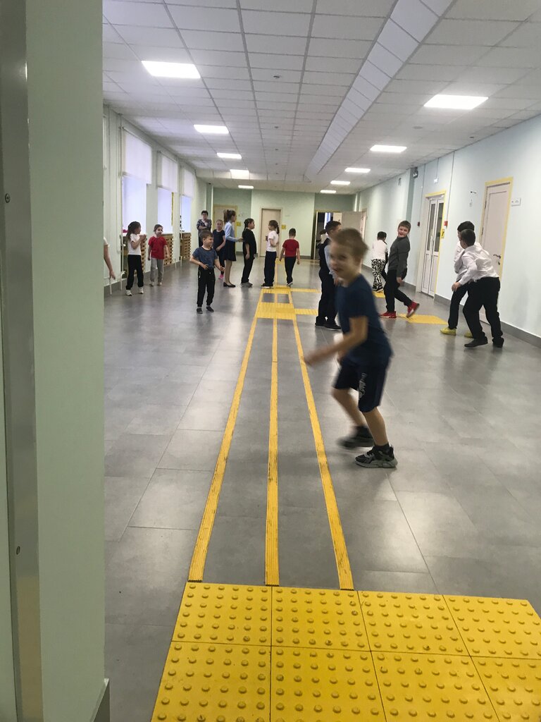 Ortaokul Srednyaya obshcheobrazovatelnaya shkola № 15 goroda Novoaltaysk, Novoaltaysk, foto