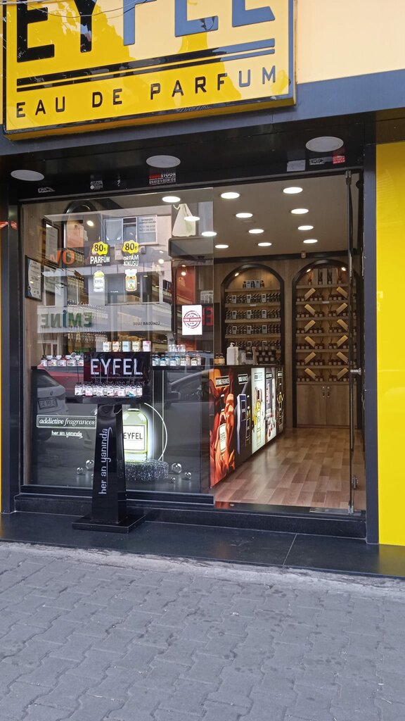 Kozmetik ve parfümeri mağazaları Eyfel Eau De Parfum, İstanbul, foto