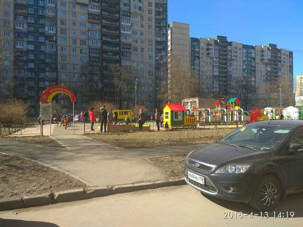 Oyun alanı Playground, Saint‑Petersburg, foto