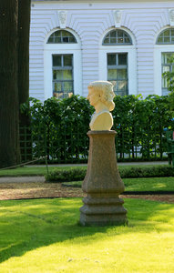 Бюст Двуликий Янус (Saint Petersburg, Summer Garden), park, sokak heykeli  Saint‑Petersburg'dan