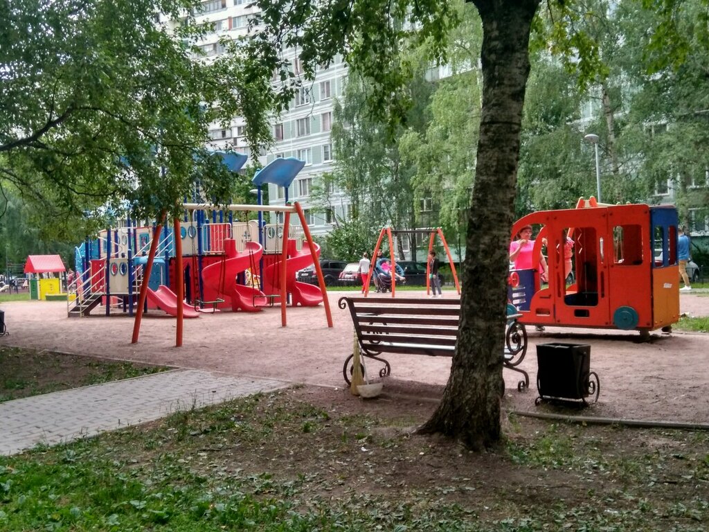 Oyun alanı Playground, Moskova, foto