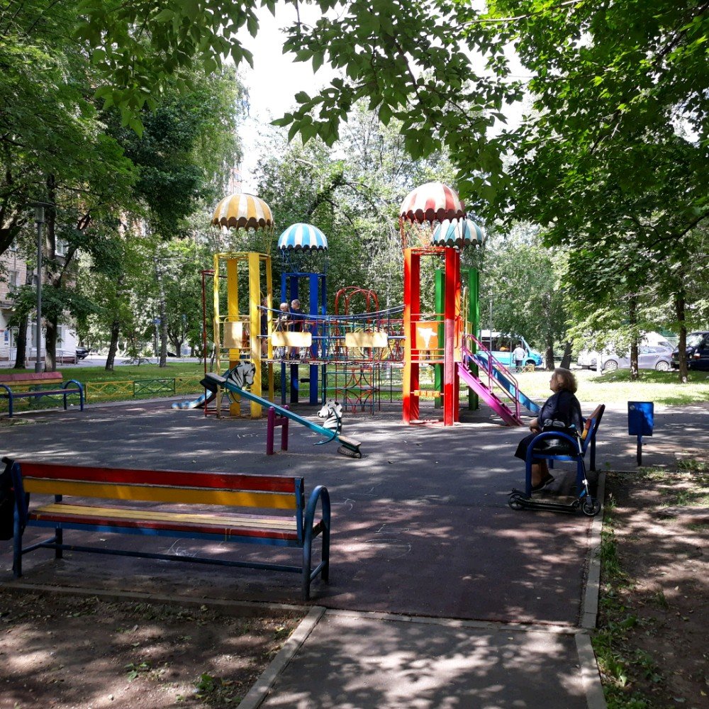 Oyun alanı Playground, Moskova, foto