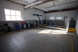 Fit Service (Yangelya Street No:43/4, Bratsk), otomobil servisi  Bratsk'tan