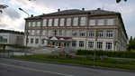 Srednyaya obshcheobrazovatelnaya shkola № 109 (ulitsa Mira No:20), ortaokul  Triohgorny'den