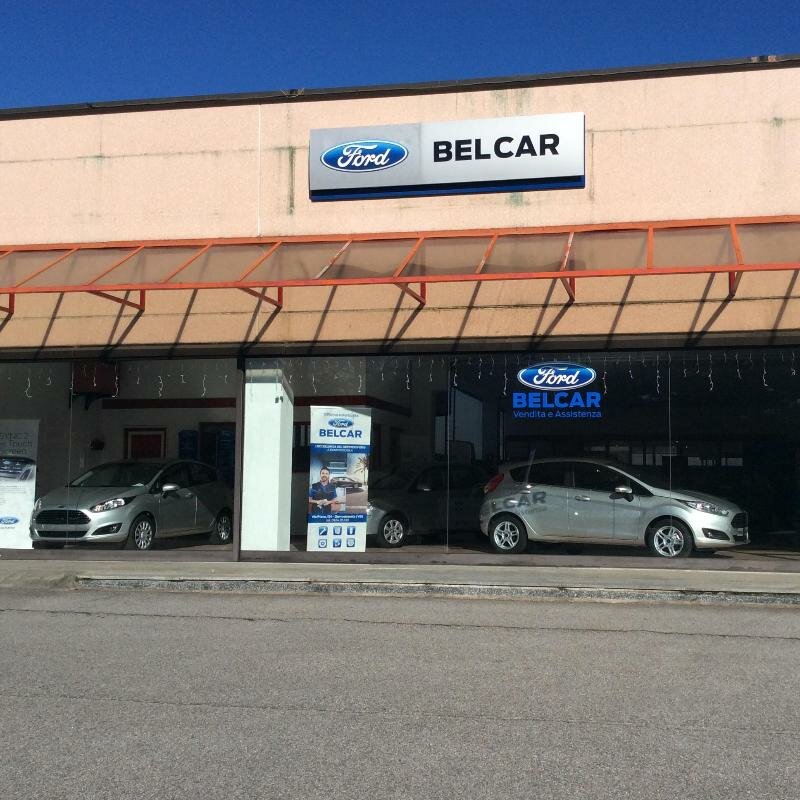 Jant ve lastikçiler Belcar, Piyemonte, foto