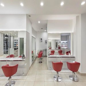 Alexim Parrucchieri (Lombardy, Provincia di Milano, San Giuliano Milanese, Via Mazzini, 16), güzellik salonu  Milano'dan