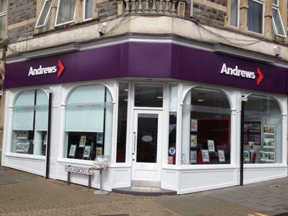 Konut kredisi hizmetleri Andrews Clifton, İngiltere, foto