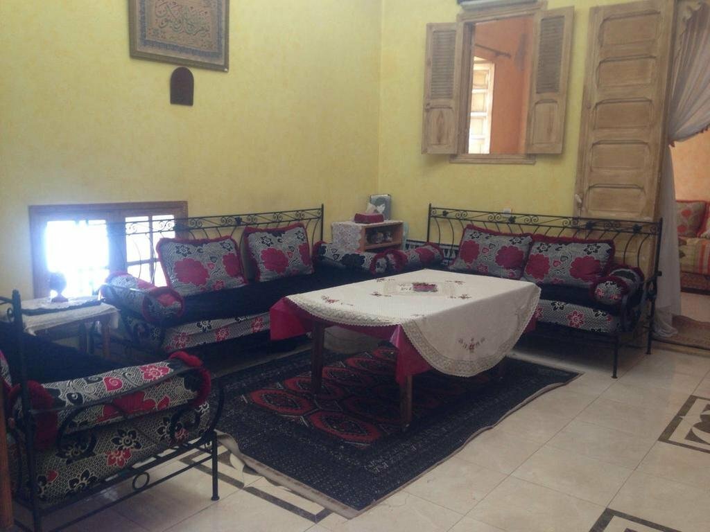 Otel Traditional House Cozy With Wifi, Rabat, foto