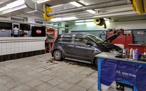 AV avto (Slavyansky Boulevard No:7к2с2), otomobil servisi  Moskova'dan