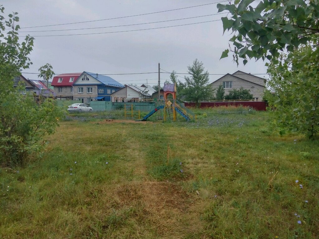 Oyun alanı Детская площадка, Ufa, foto