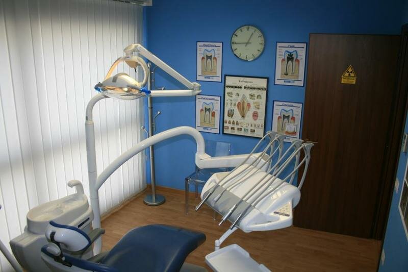Özel ağız ve diş sağlığı klinikleri ve muayenehaneleri Studio Dentistico dott. Bettino Salerno, Sardunya, foto
