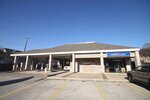 Capital One Bank (Louisiana, Saint Tammany Parish, Covington), atm'ler  Covington'dan