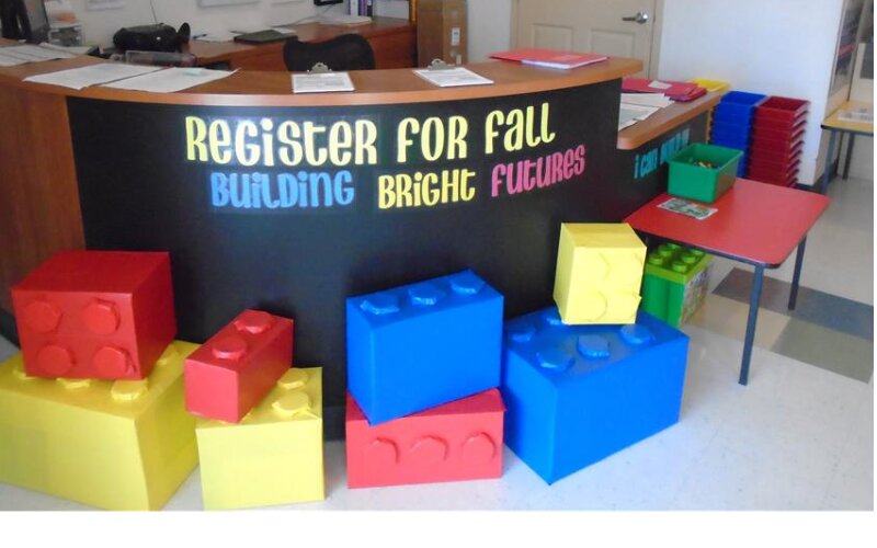 Ortaokul Imperial Rose KinderCare, Placentia, foto