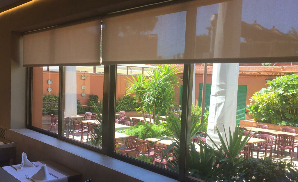 Çerçeve ve çadır yapıları Font Decoració, Lloret De Mar, foto