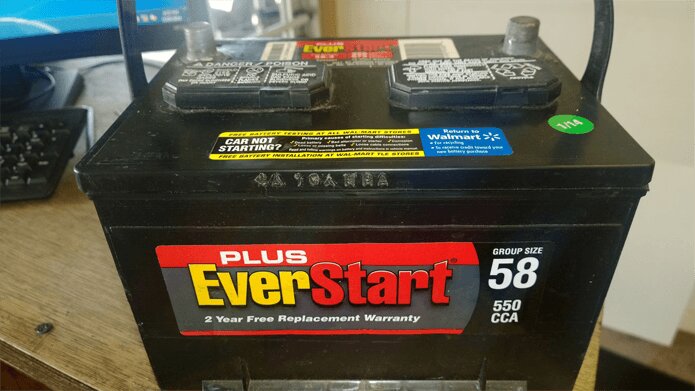 Oto aksesuarları Dixon Road U-Pull-It Auto Parts & Sales Inc, Arkansas Eyaleti, foto
