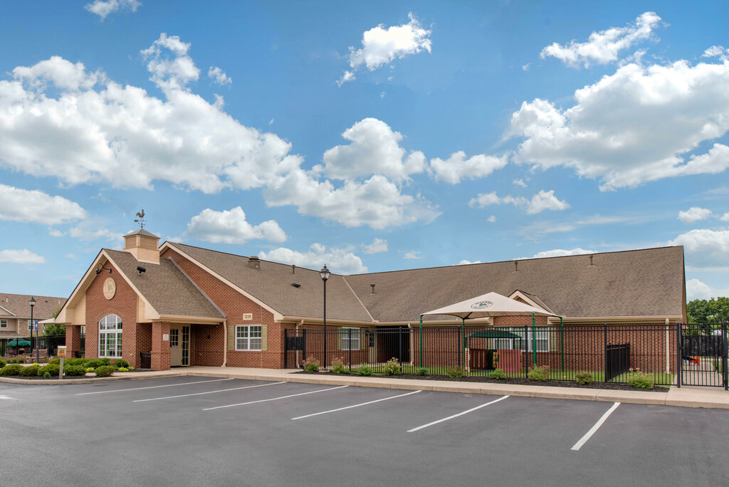 Ortaokul Primrose School at Pinnacle, Grove City, foto