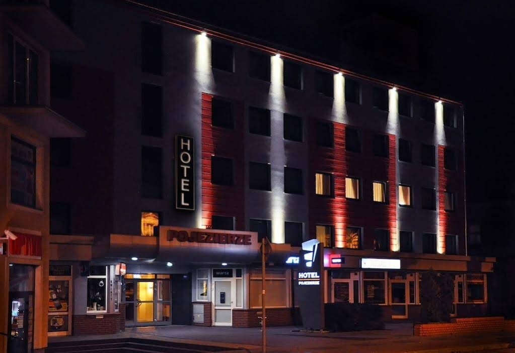 Otel Hotel Pojezierze, Szczecinek, foto