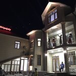Adilet (Kelesskaya ulitsa No:17, Kókterek aýyly), termal otel  Türkistan eyaletinden