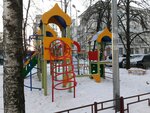 Playground (Novo-Sadovaya Street No:19), oyun alanı  Samara'dan