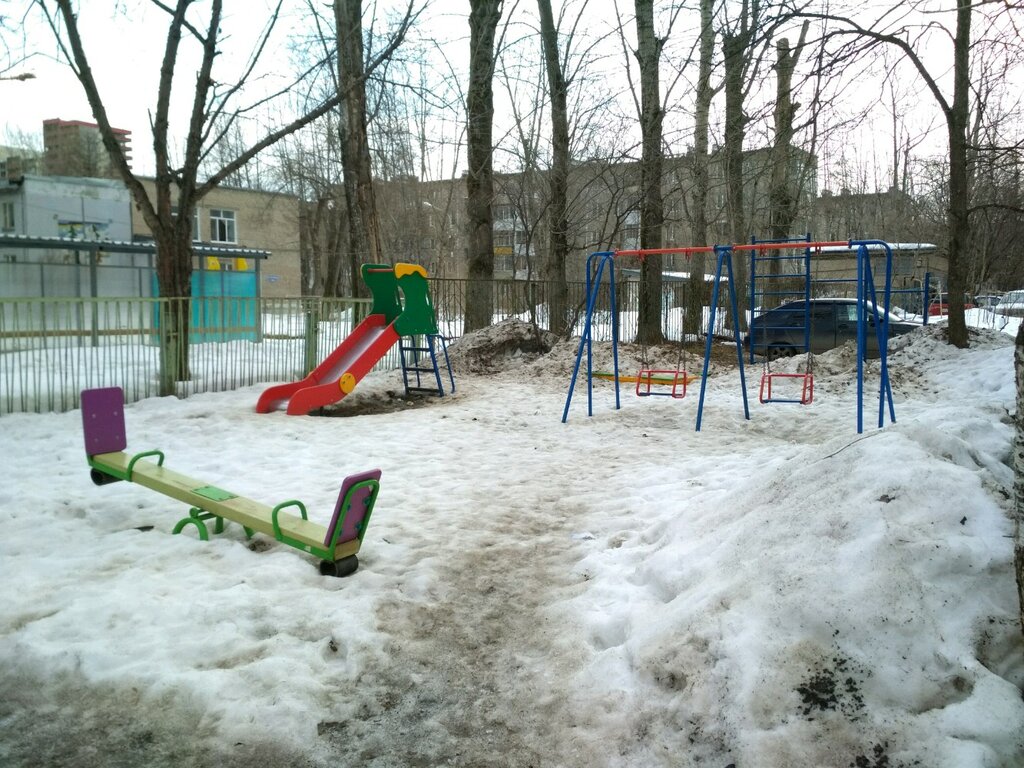 Oyun alanı Playground, Perm, foto