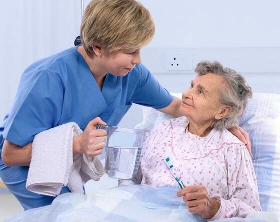 Yaşlı ve hasta bakım hizmetleri Sotsialnaja podderzhka, Moskova, foto