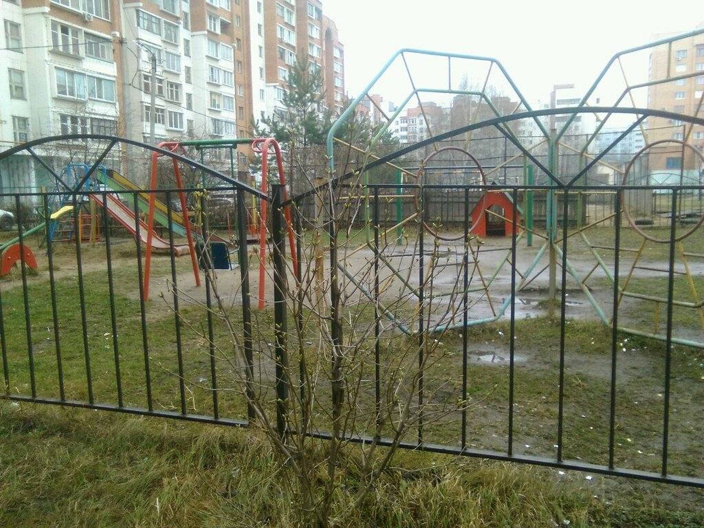 Oyun alanı Playground, Riazan, foto