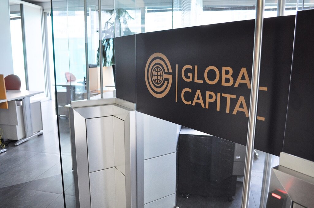 Aracı şirketler Global Capital, Moskova, foto
